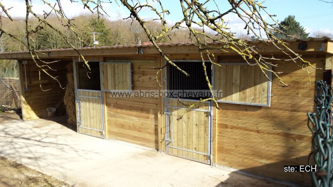 Le spécialiste des box et abris pour chevaux.